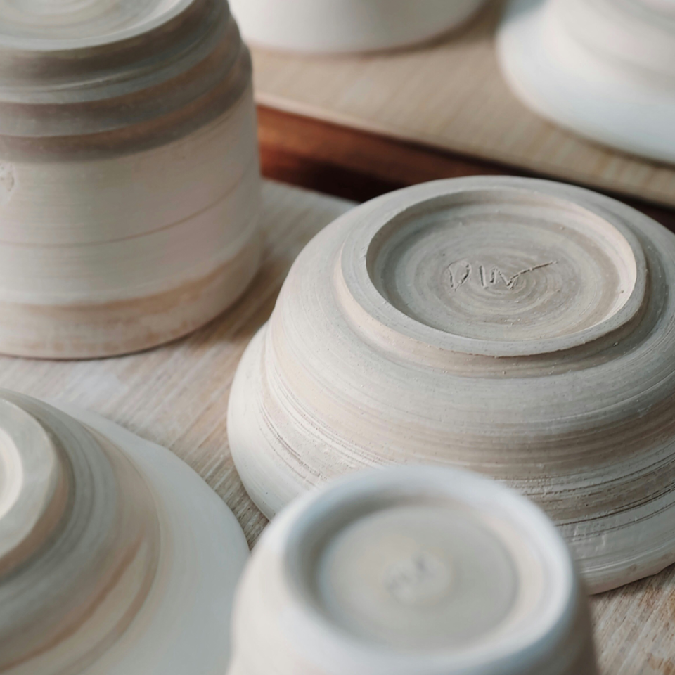 Vad är lera? En guide till olika typer av lera | Pen Store